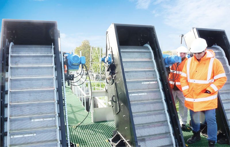 Prebuilt headworks for minimal on-site installation time | SPIRAC Solid ...